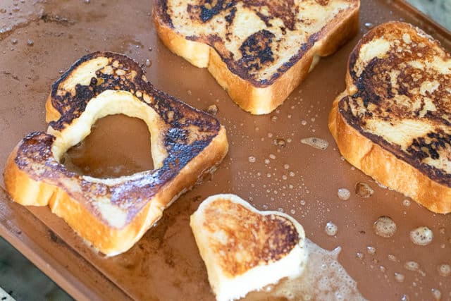 Egg in the Hole French Toast – Good Dinner Mom