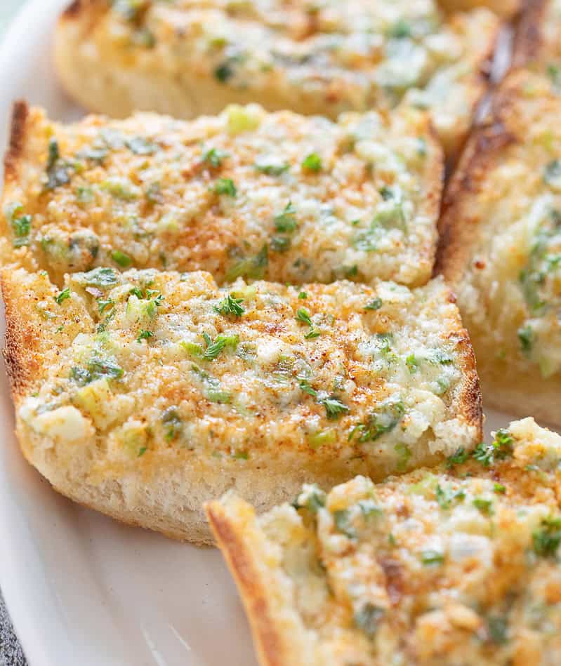 Garlic Parmesan Cheese Bread (Easy Homemade Recipe) – Good Dinner Mom